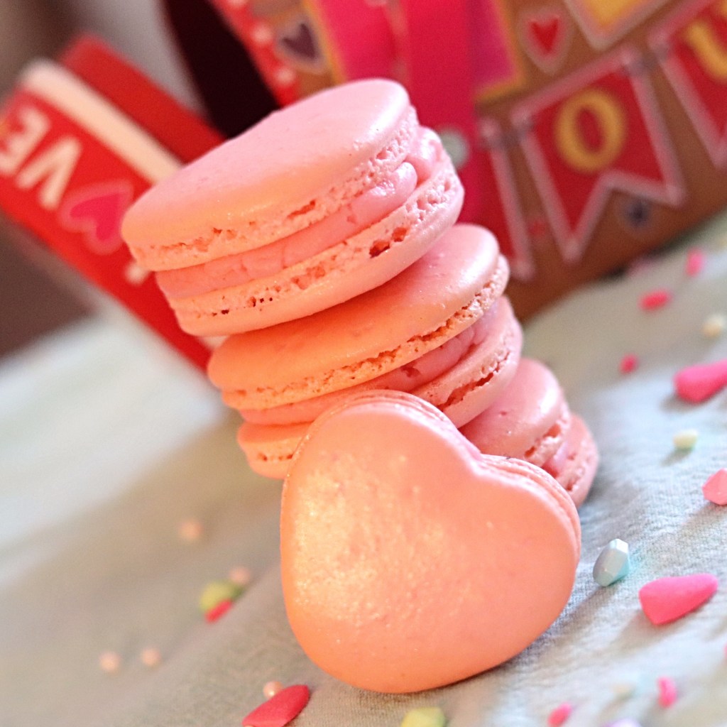 Heart Macarons - Good Eats by Mimi